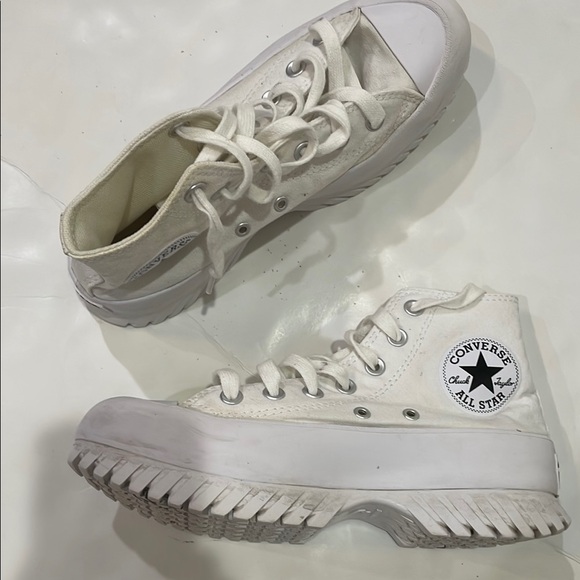 Shoes | Converse White Hightop Sneakers | Poshmark